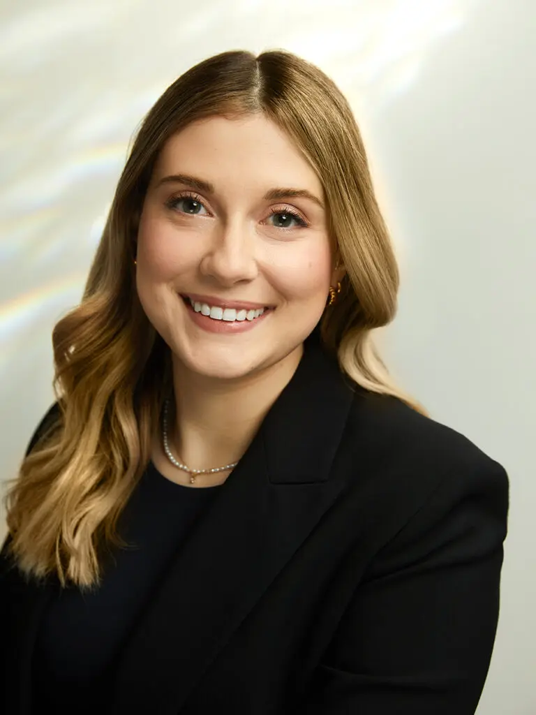 Shawna Leclair | People | Paliare Roland